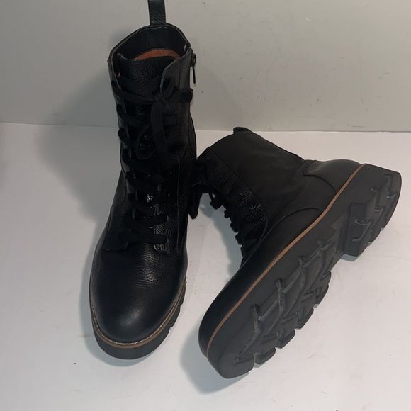 Vionic | Shoes | Vioniclani Black Leathercombat 5 Heel Boots | Poshmark